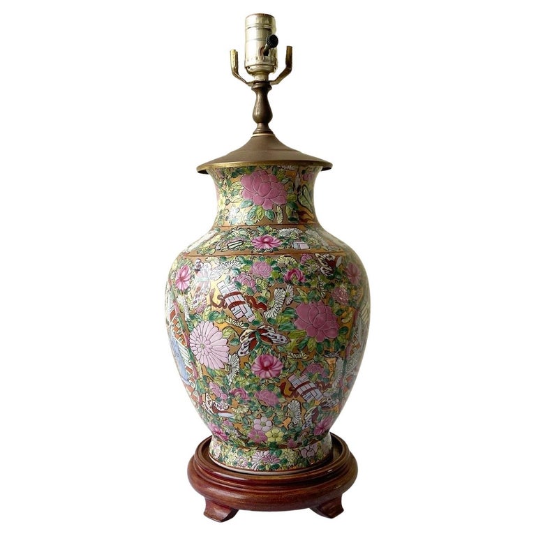 Vintage Chinese Hand Painted Porcelain Table Lamp For Sale at 1stDibs
