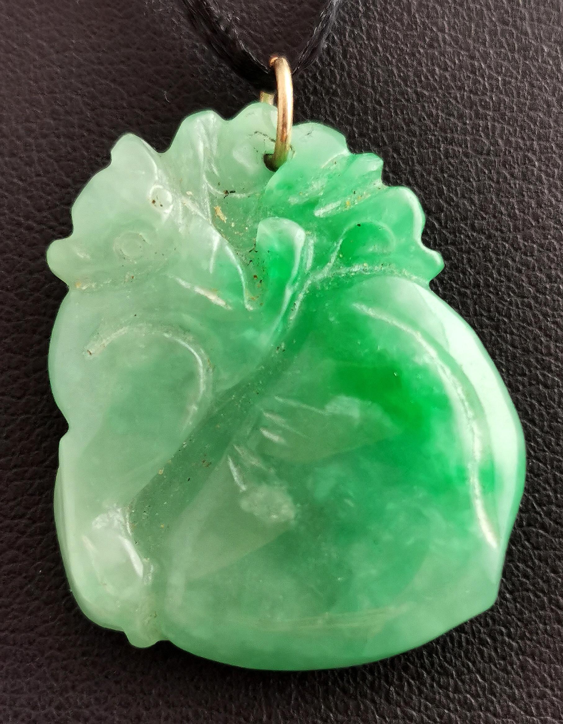 Vintage Chinese Jade pendant Monkey and Peach at 1stDibs | monkey jade ...
