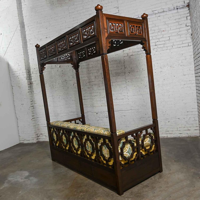 Vintage Chinoiserie Hand Carved Canopy Daybed Style of Chinese Wedding ...