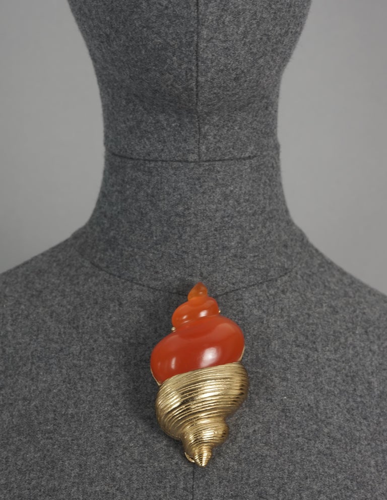 Vintage CHRISTIAN DIOR DUNE by Robert Goossens Shell Brooch For Sale at ...