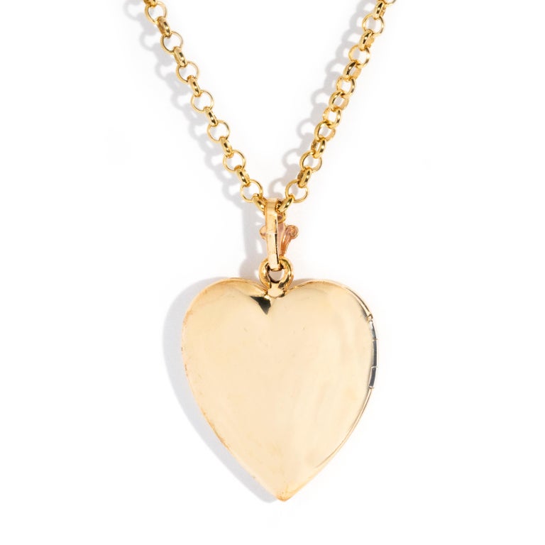 Vintage circa 1950s Heart Locket with Belcher Chain in 9 Carat Yellow ...