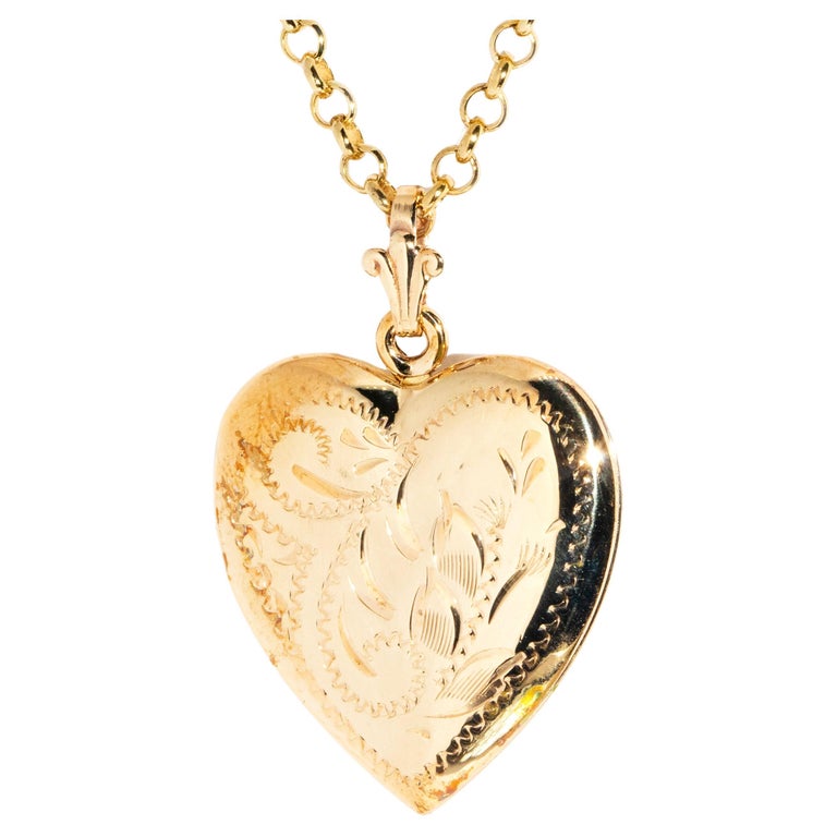Vintage circa 1950s Heart Locket with Belcher Chain in 9 Carat Yellow ...