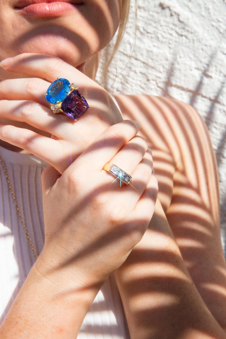 Vintage circa 1960s 14 Carat Yellow Gold Partial Rubover Diamond Signet ...