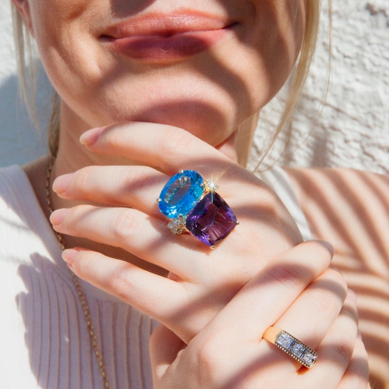 Vintage circa 1960s 14 Carat Yellow Gold Partial Rubover Diamond Signet ...