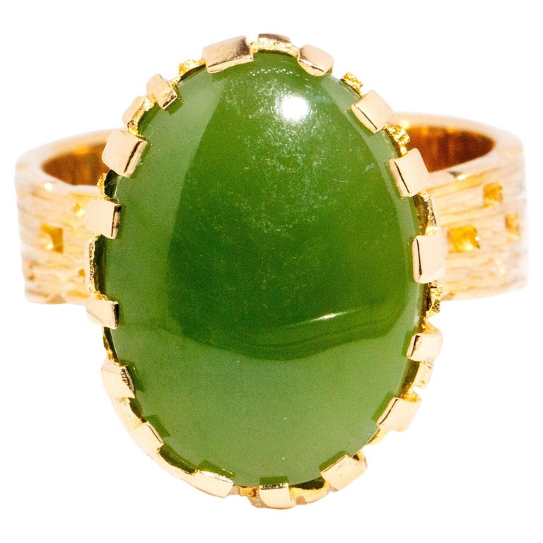 Vintage Circa 1970s 9 Carat Yellow Gold Nephrite Jade Cabochon Bark ...