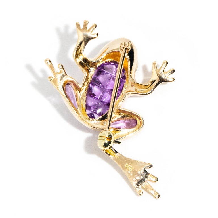 Vintage Circa 1980s 14 Carat Yellow Gold Light Amethyst Cabochon Frog ...