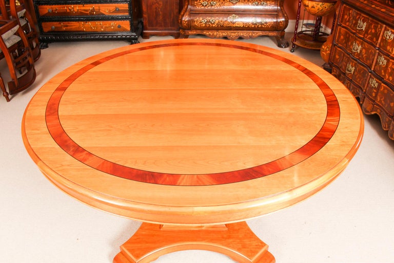 Vintage Circular Extending Dining Table by Charles Barr and 6+2 Chairs ...