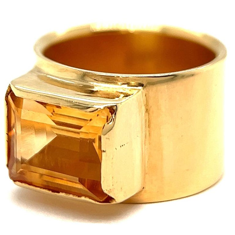 Vintage Citrine 18 Karat Yellow Gold Cigar Band Ring For Sale at 1stDibs
