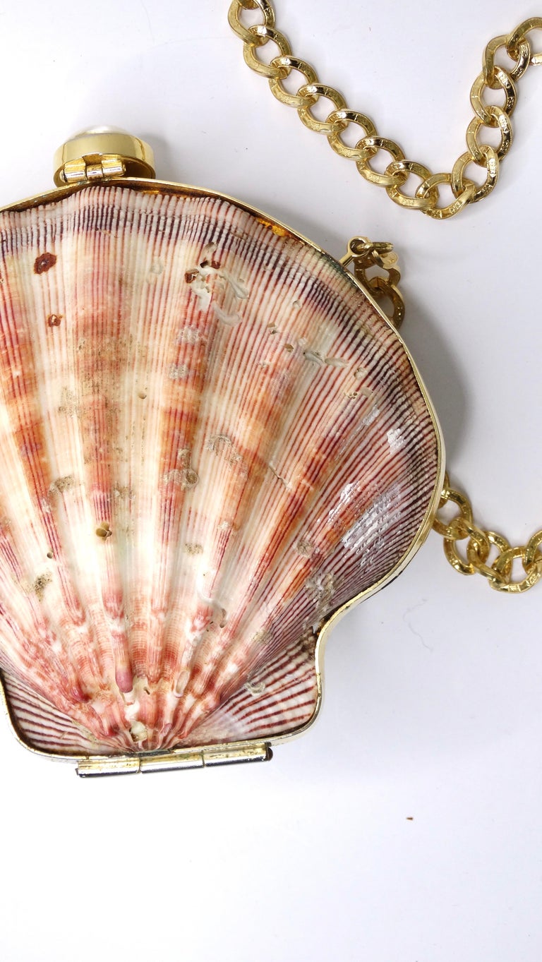Vintage Clam Seashell Evening Bag For Sale at 1stDibs