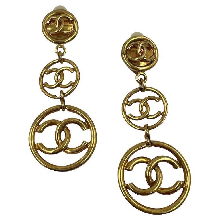 Vintage clips Chanel 1995 at 1stDibs