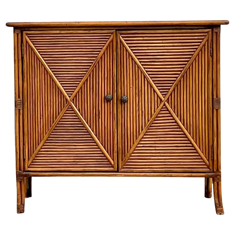 Vintage Coastal Diamond Reed Sideboard For Sale at 1stDibs