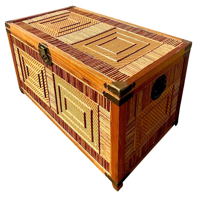 Vintage Coastal Pencil Reed Trunk For Sale at 1stDibs