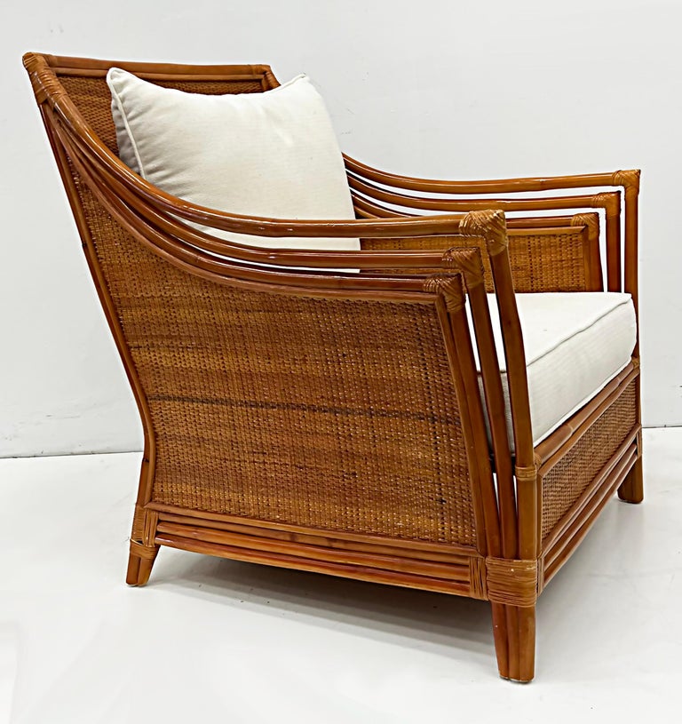 Vintage Coastal Rattan and Wicker Lounge Chair For Sale at 1stDibs