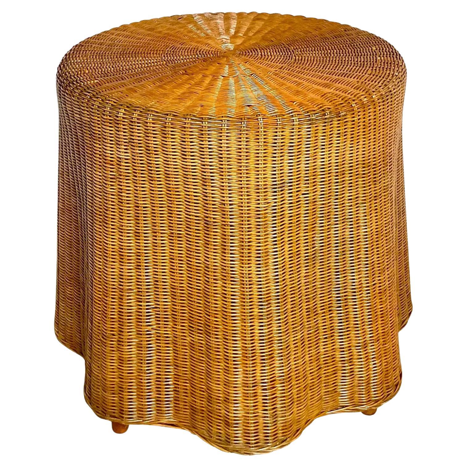 Vintage Coastal Rattan Chinese Chippendale Dining Table For Sale at 1stDibs