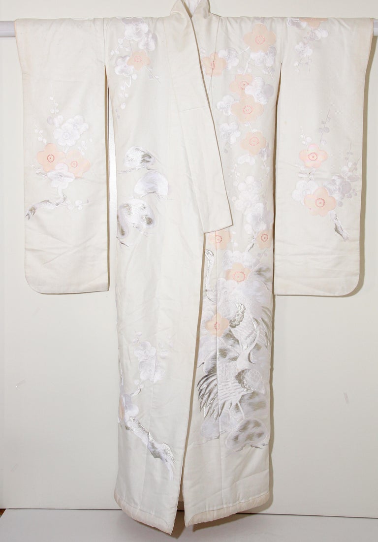 Vintage Kimono Collectable Japanese White Silk Ceremonial Wedding Dress ...