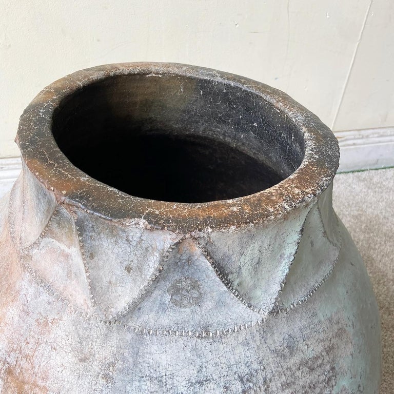 Vintage Colombian Hand Made Clay Water Jug / Container For Sale at 1stDibs