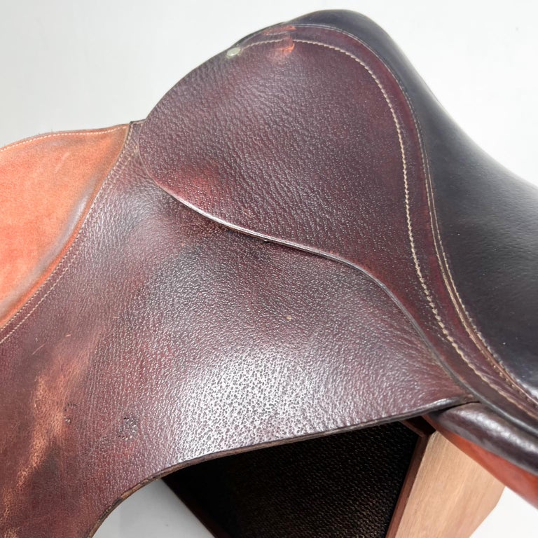 Vintage Cortina Argentina Horse Riding Saddle For Sale at 1stDibs