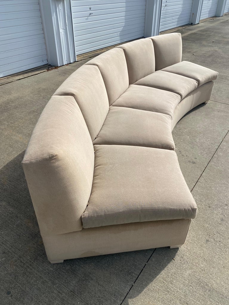 Vintage Custom Curved Cream Colored 5-Seater Sofa For Sale at 1stDibs