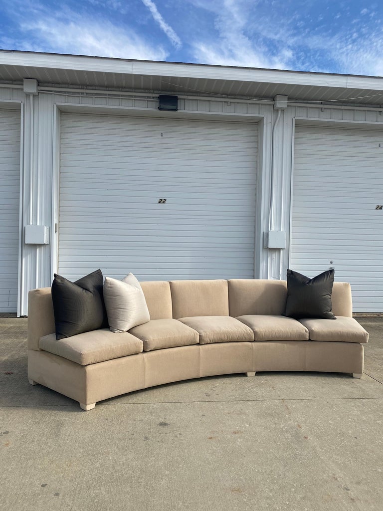 Vintage Custom Curved Cream Colored 5-Seater Sofa For Sale at 1stDibs