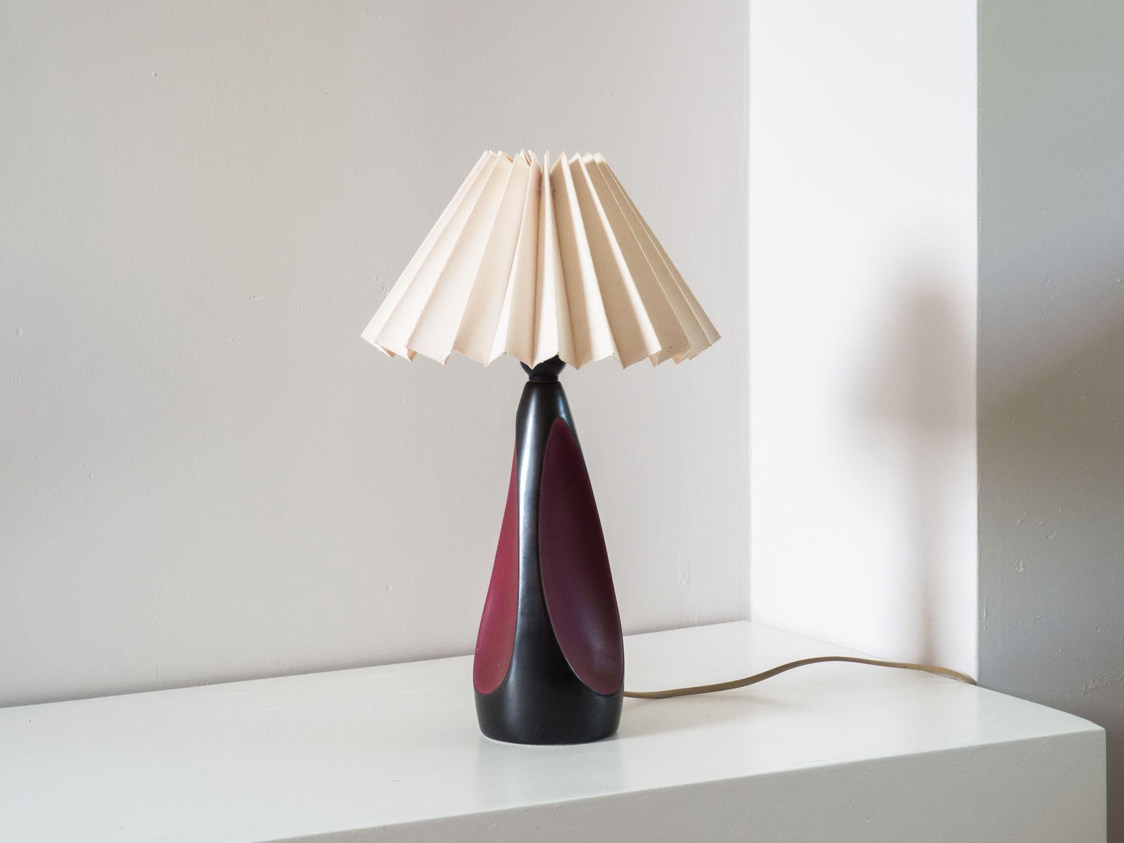Vintage Danish ceramic table lamp For Sale at 1stDibs