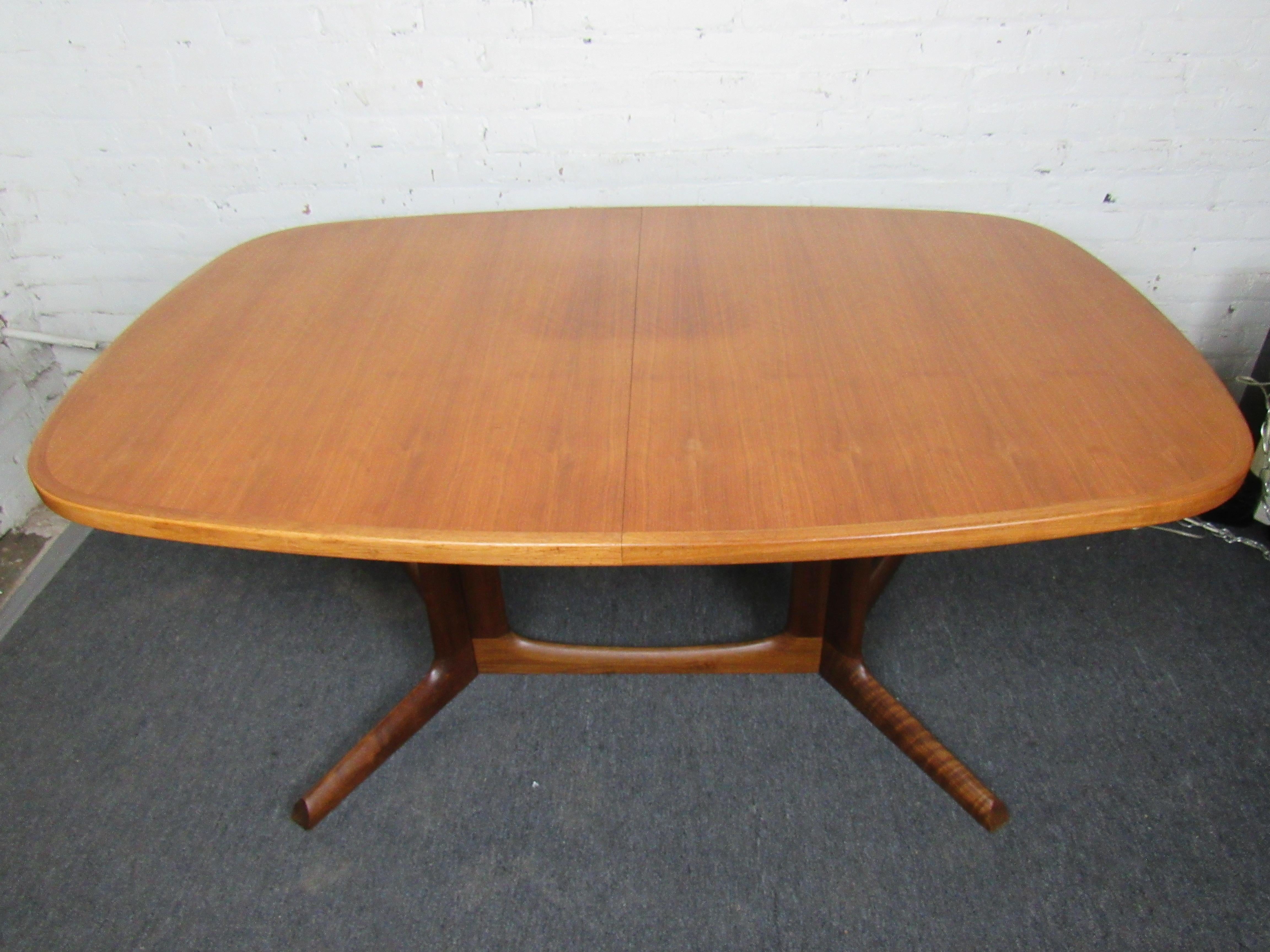 Vintage Danish Dining Table by Gudme Møbelfabrik For Sale at 1stDibs