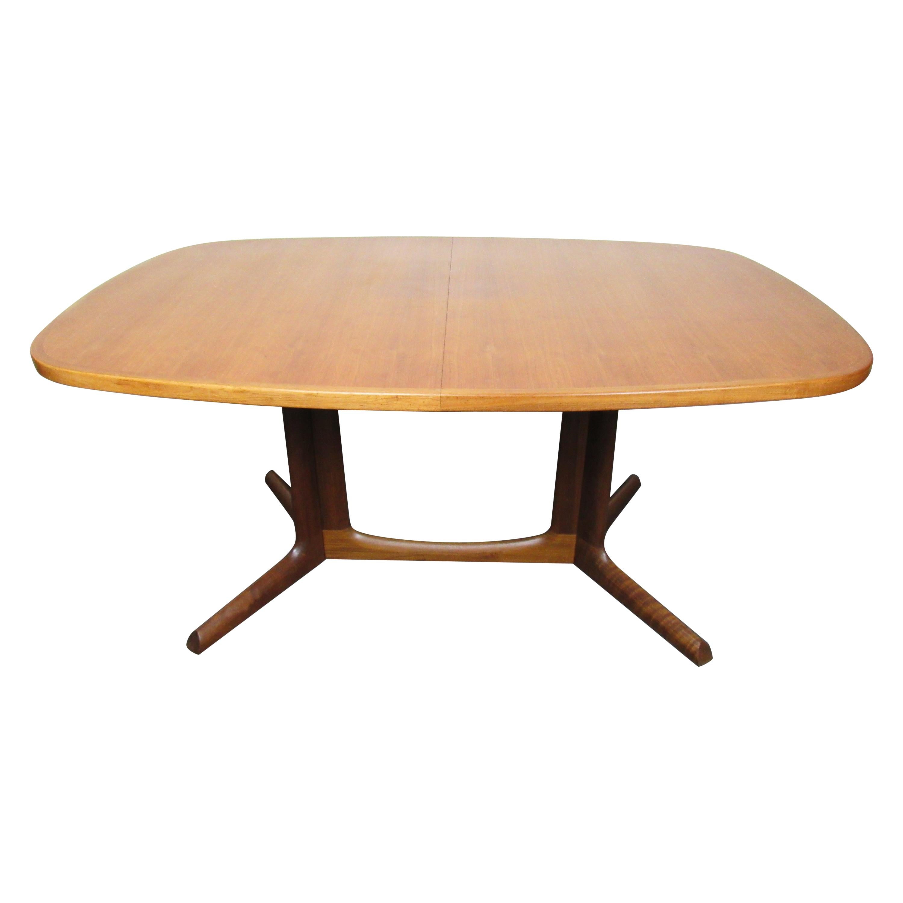 Vintage Danish Dining Table by Gudme Møbelfabrik For Sale at 1stDibs