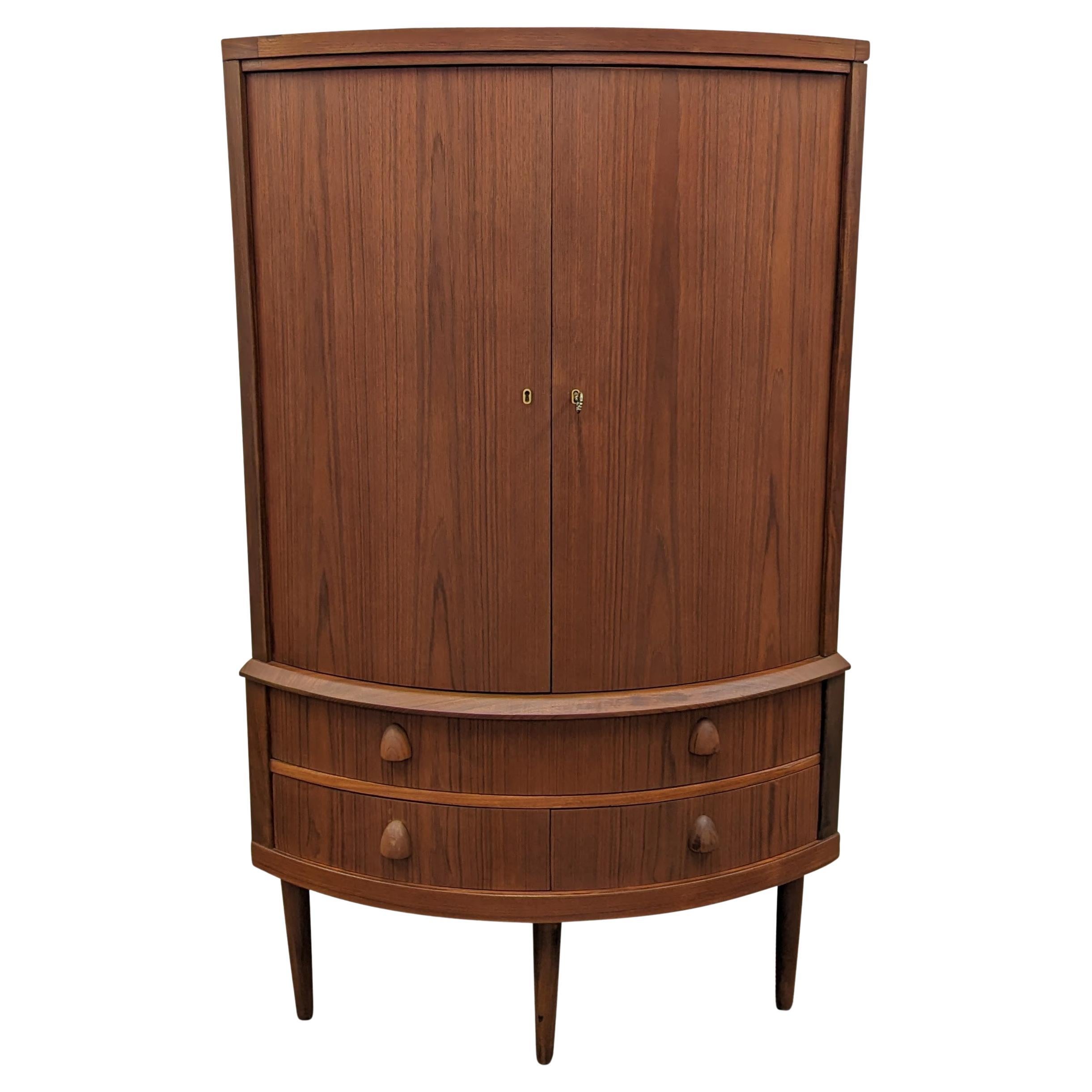 Danish Mid-Century Modern Rosewood Corner Cabinet at 1stDibs