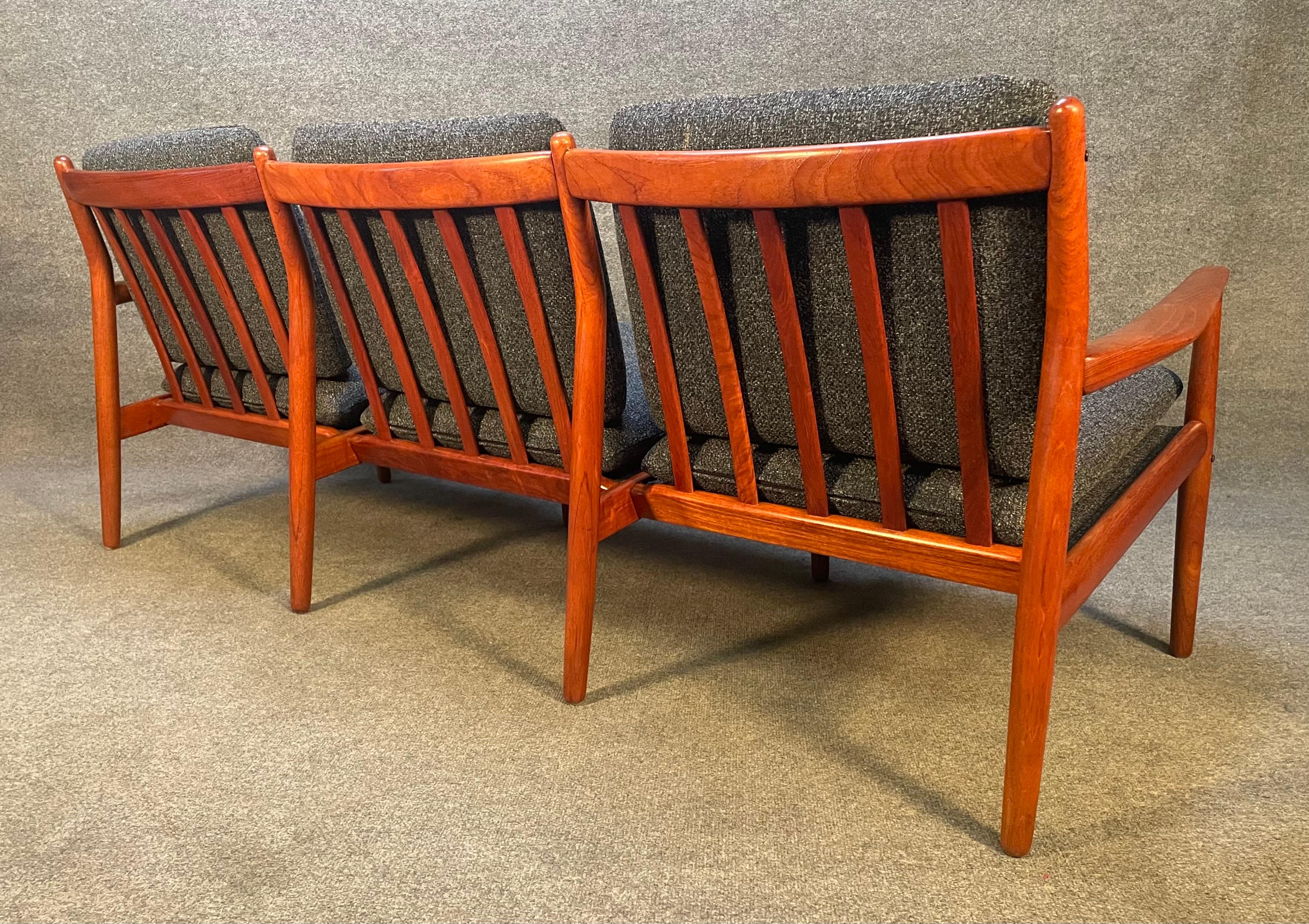 Vintage Danish Mid-Century Modern Teak Sofa by Svend Aage Eriksen For ...
