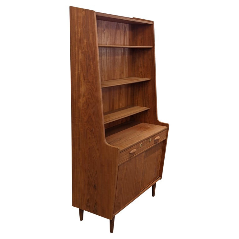 Vintage Danish Mid Century Teak Bookcase "7311" at 1stDibs