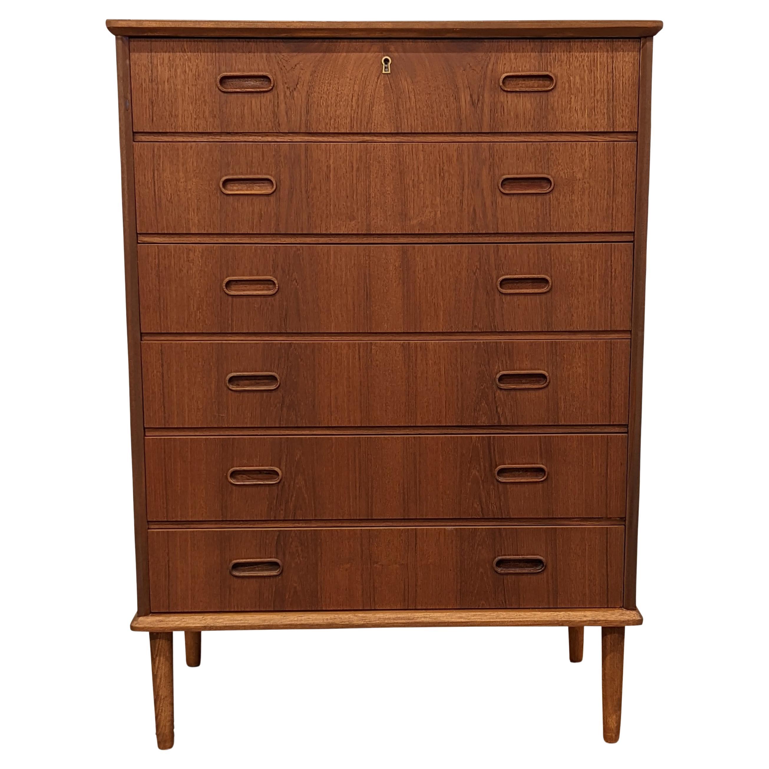 Vintage Danish Mid Century Teak Dresser "2309" at 1stDibs