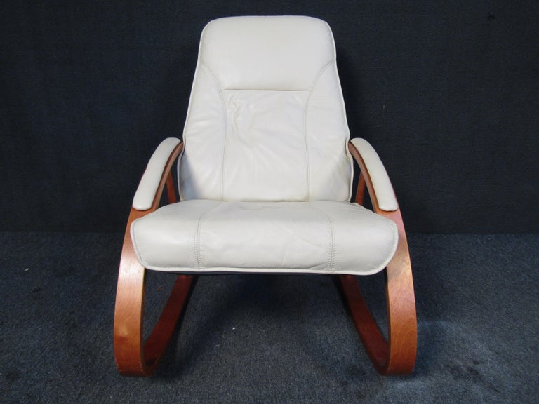 Vintage Danish Rocker by Unico in Teak and Leather For Sale at 1stDibs