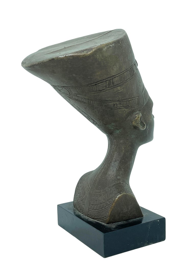 Vintage Decorative Nefertiti Egyptian Queen Achatit Bust Statue German ...