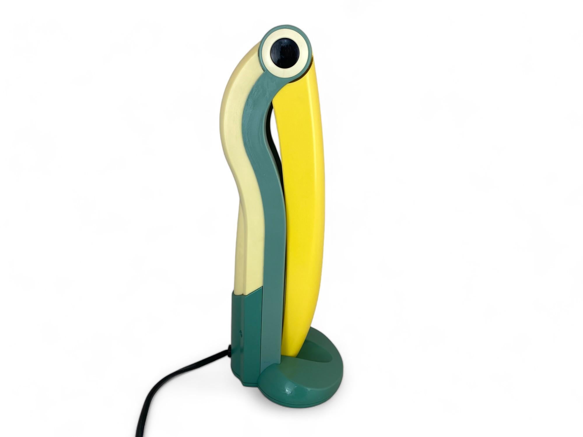 Vintage Design Classic Toucan Desk Lamp By H.T.Huang For Sale at 1stDibs