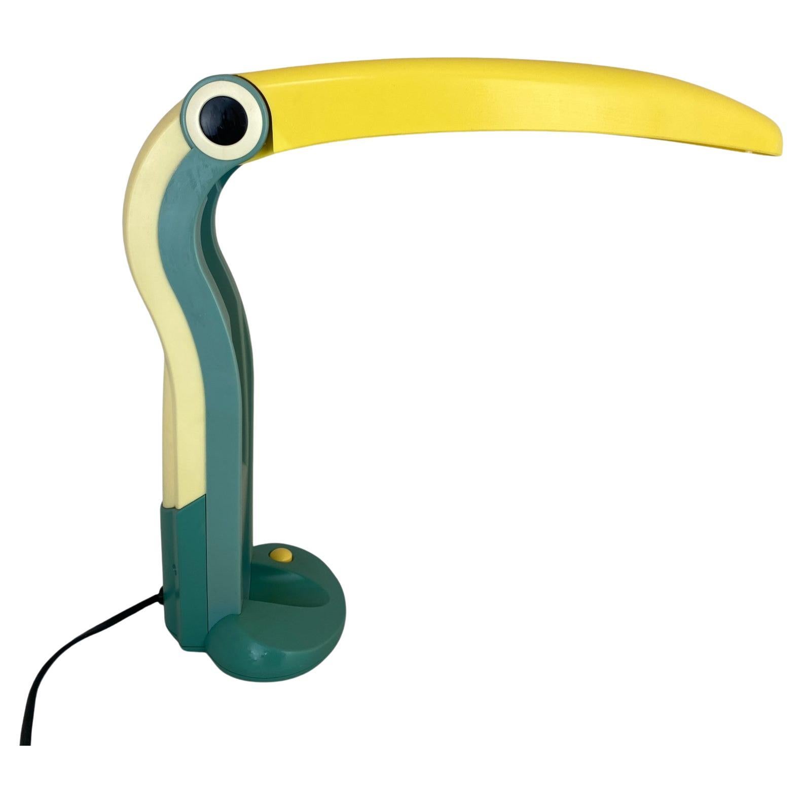 Vintage Design Classic Toucan Desk Lamp By H.T.Huang For Sale at 1stDibs