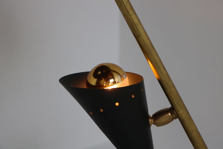Vintage Design Italian ''Z'' Shaped Desk Lamp Attributed to Stilnovo ...