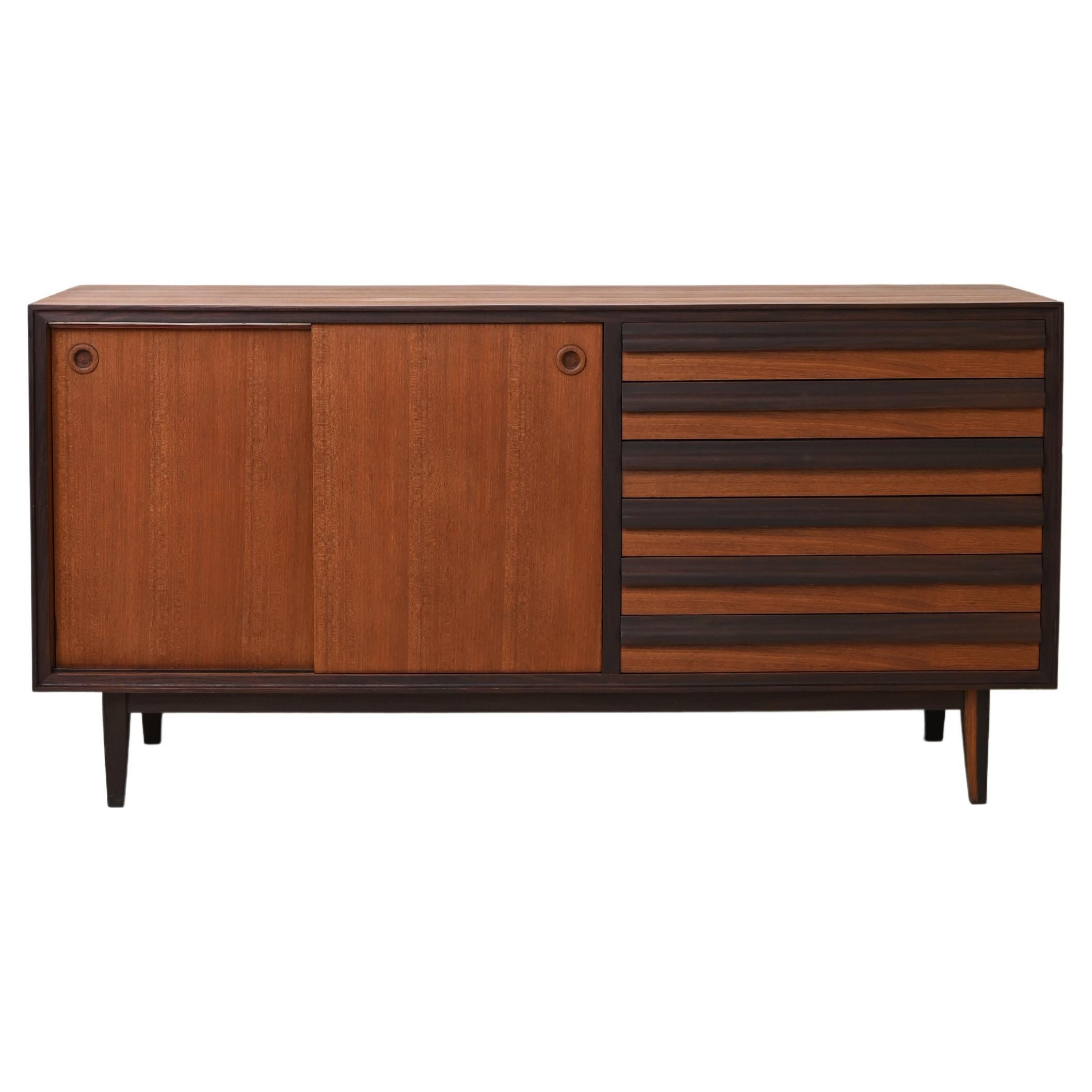 Small Vintage Sideboard For Sale at 1stDibs