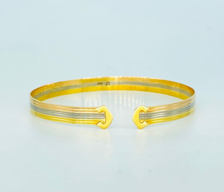 Vintage Designer Tri-Color Gold 18k Gold Bangle For Sale at 1stDibs