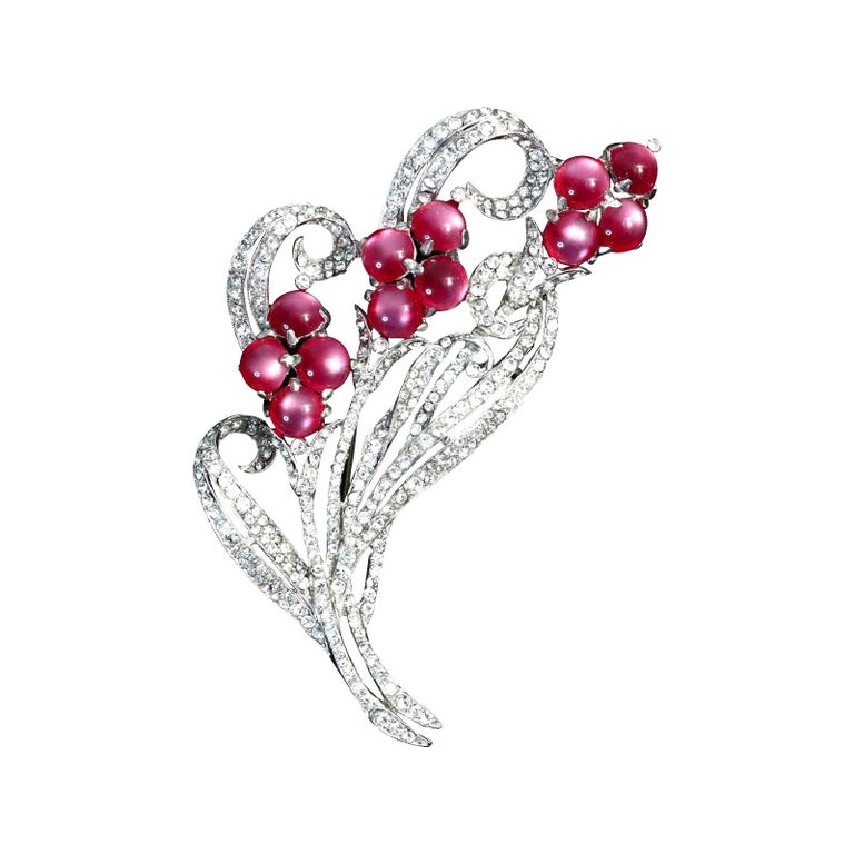 Vintage Diamante and Pink Flower Brooch Circa 1940s For Sale at 1stDibs