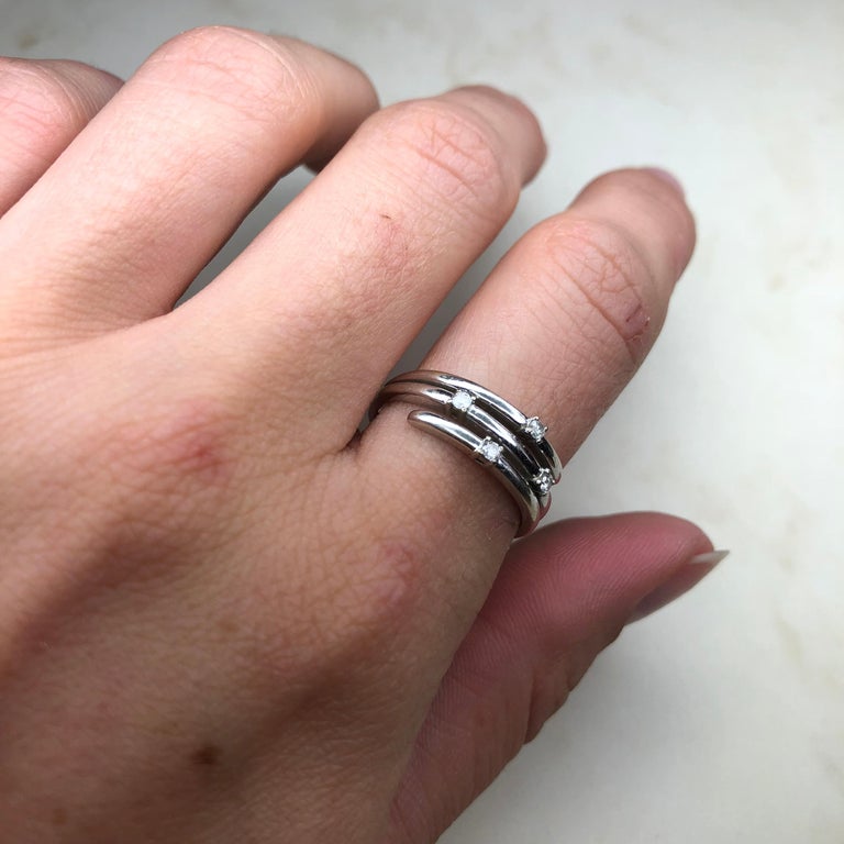 Vintage Diamond and 18 Carat White Gold Boodles Style Ring at 1stDibs