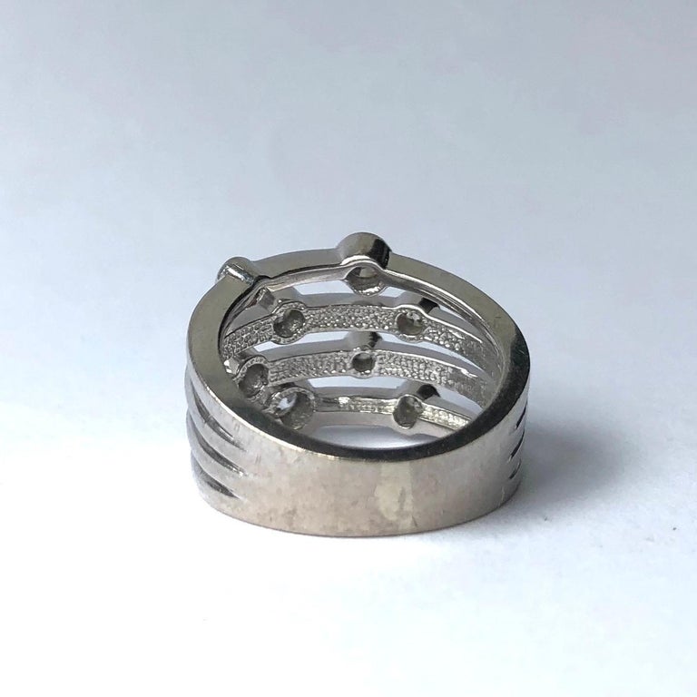 Vintage Diamond and 18 Carat White Gold 'Raindance' Boodles Ring at 1stDibs