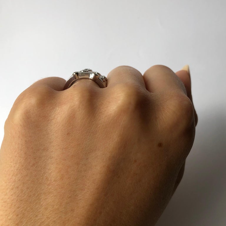 Vintage Diamond and 18 Carat White Gold 'Raindance' Boodles Ring at 1stDibs