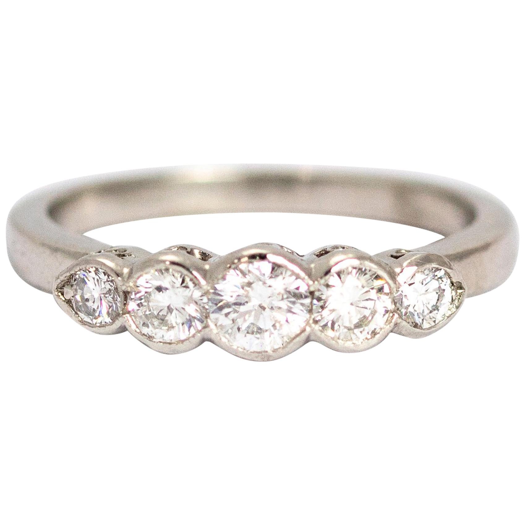 Five-Stone Graduated Diamond Platinum Ring For Sale at 1stDibs