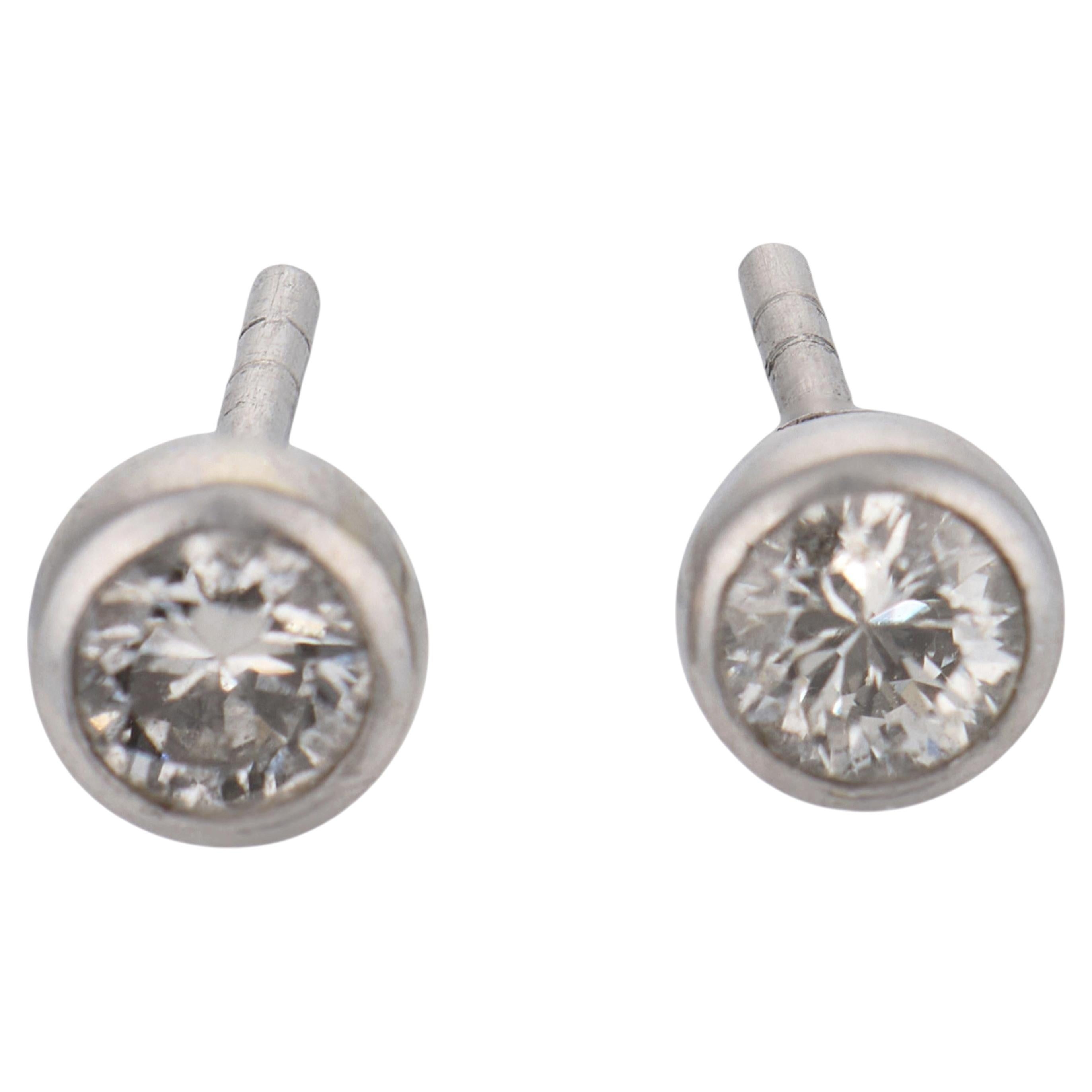 Art Deco style diamond platinum studs For Sale at 1stDibs