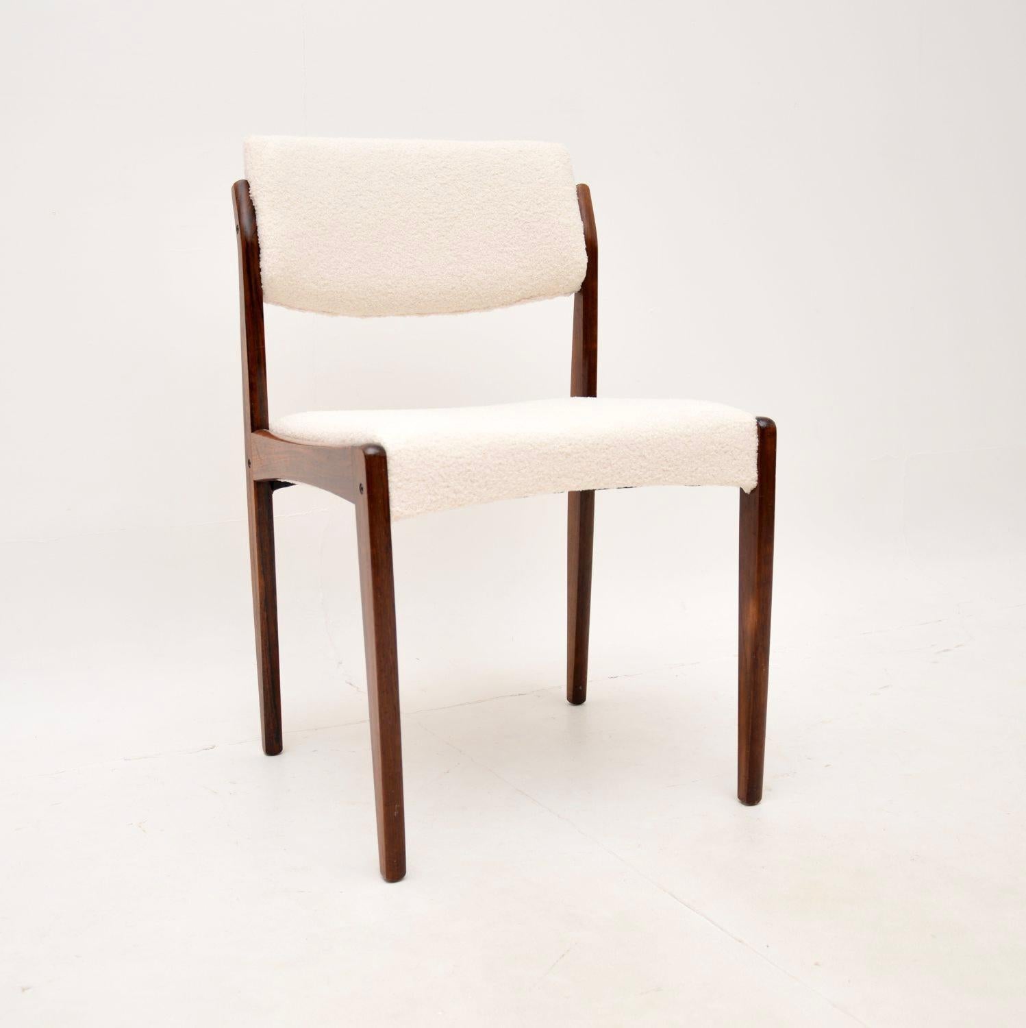 Vintage Dining Table and Eight Chairs by Robert Heritage for Archie ...