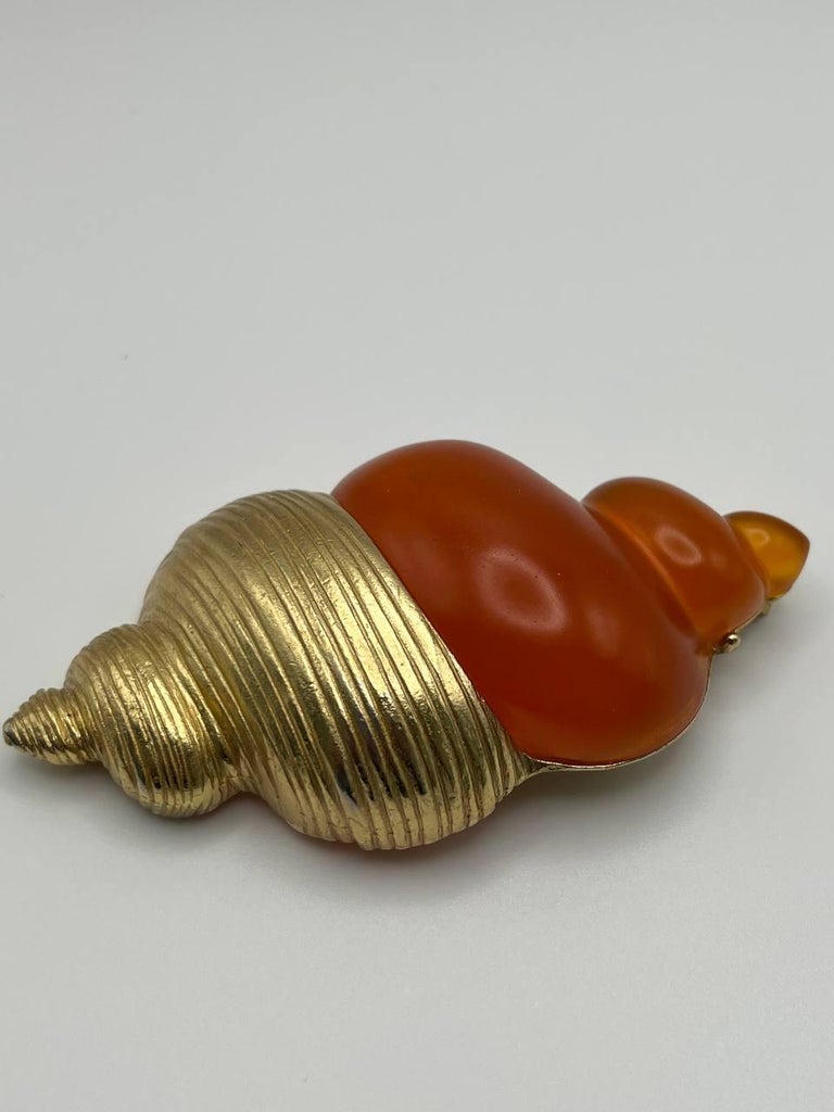 Vintage Dior Parfumes Seashell Brooch, 1987s For Sale at 1stDibs