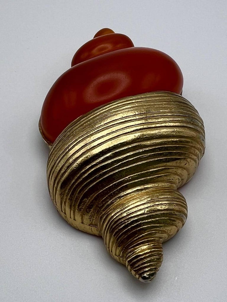 Vintage Dior Parfumes Seashell Brooch, 1987s For Sale at 1stDibs