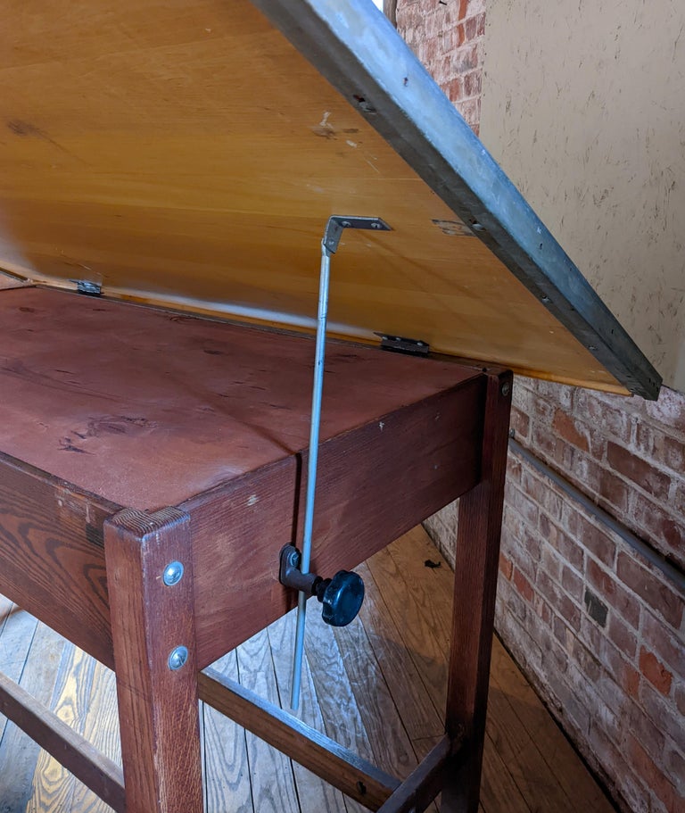 Vintage Drafting Table / Desk For Sale at 1stDibs