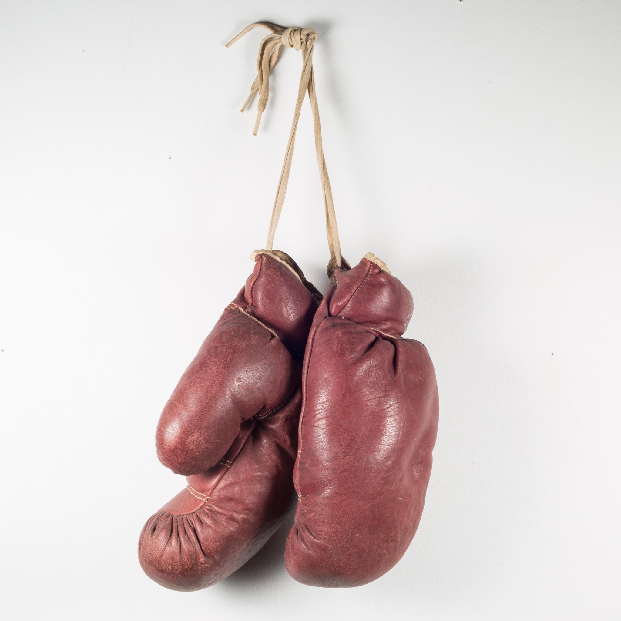 Vintage Draper Maynard Leather Boxing Gloves, circa 1920-1930 For Sale ...