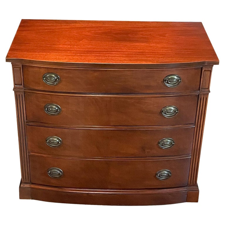 Vintage Drexel Mahogany Server For Sale at 1stDibs
