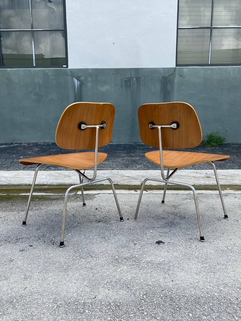 replica eames